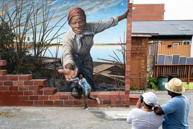 A touching mural of Harriet Tubman goes viral